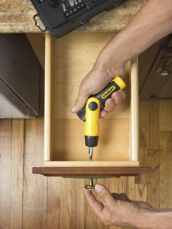 ΣΕΤ ΚΑΤΣΑΒΙΔΙ ΜΕ ΚΑΣΤΑΝΙΑ ΚΑΙ ΜΥΤΕΣ STANLEY 0-63-022